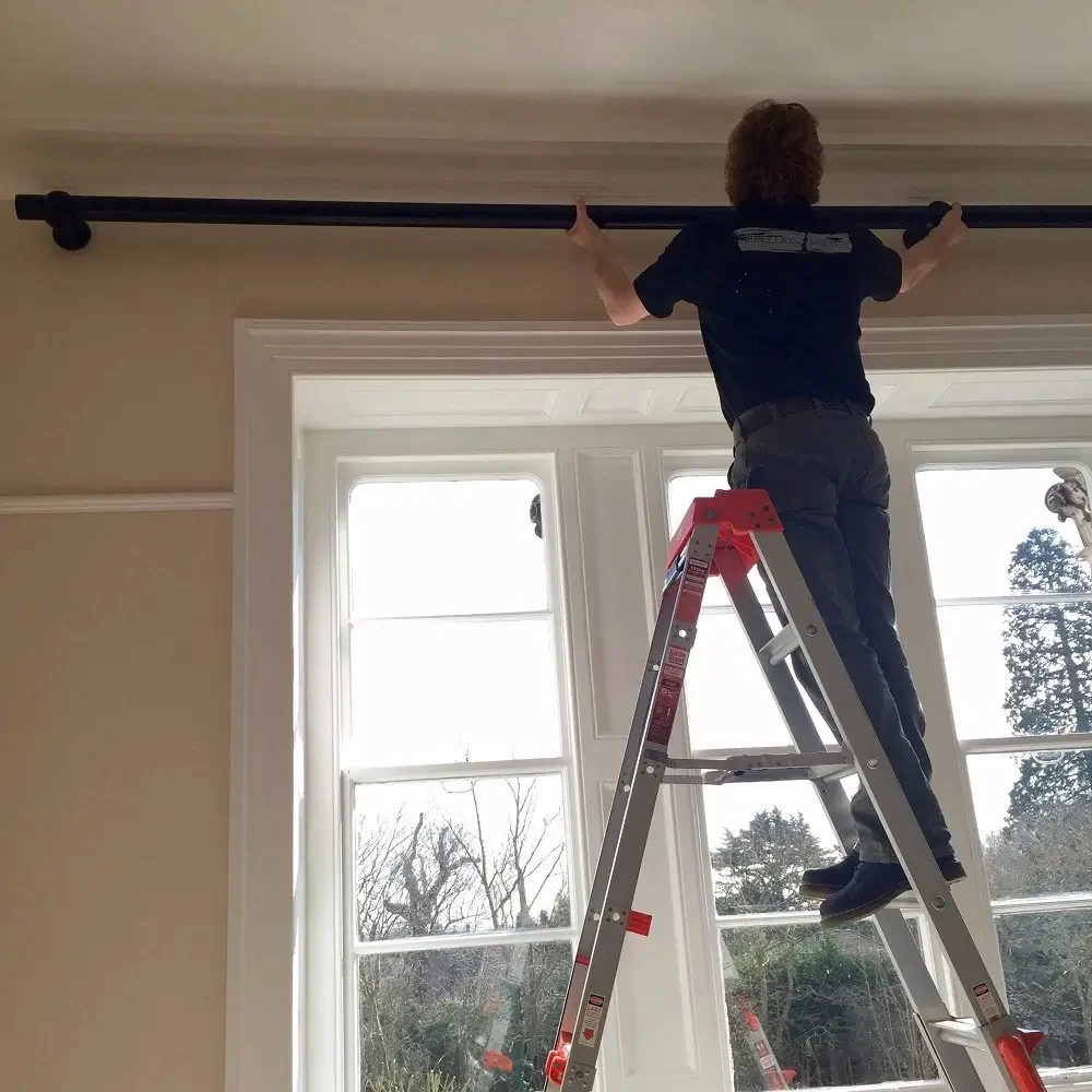 Curtain Fitting and Installations Services in Dubai & Abu Dhabi